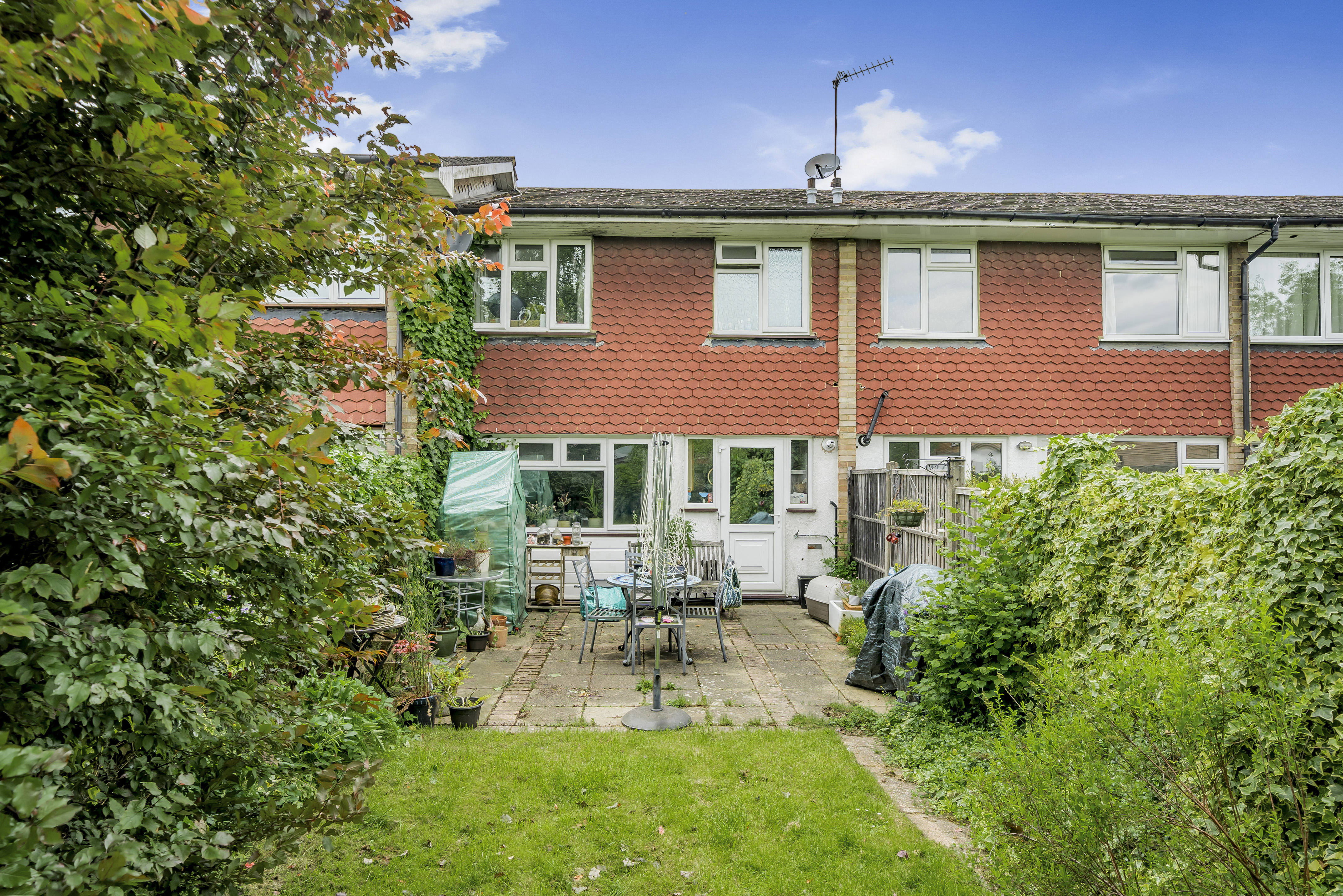 Marshalls Close, Epsom, KT19 | Street