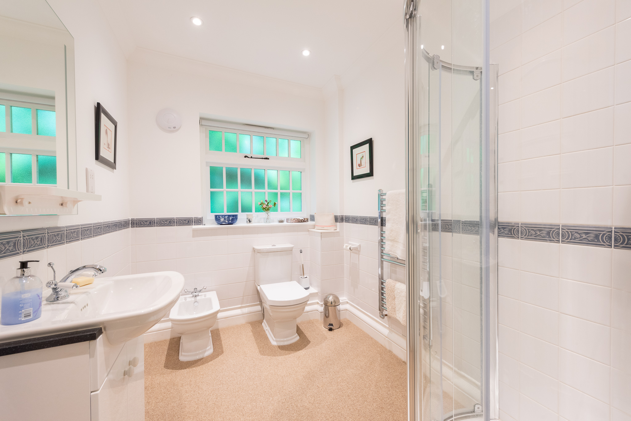 Fleet Hill, Finchampstead, RG40 | Street
