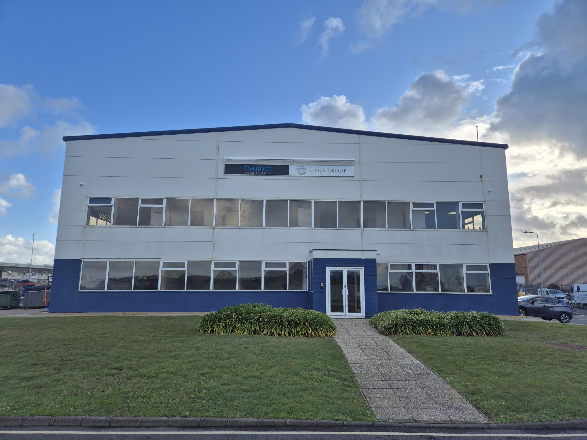Offices & Warehouse Le Quai D’Auvergne La Collette St Helier ...