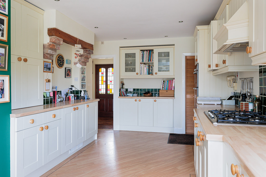 Bexton Road, Knutsford, WA16 | Street