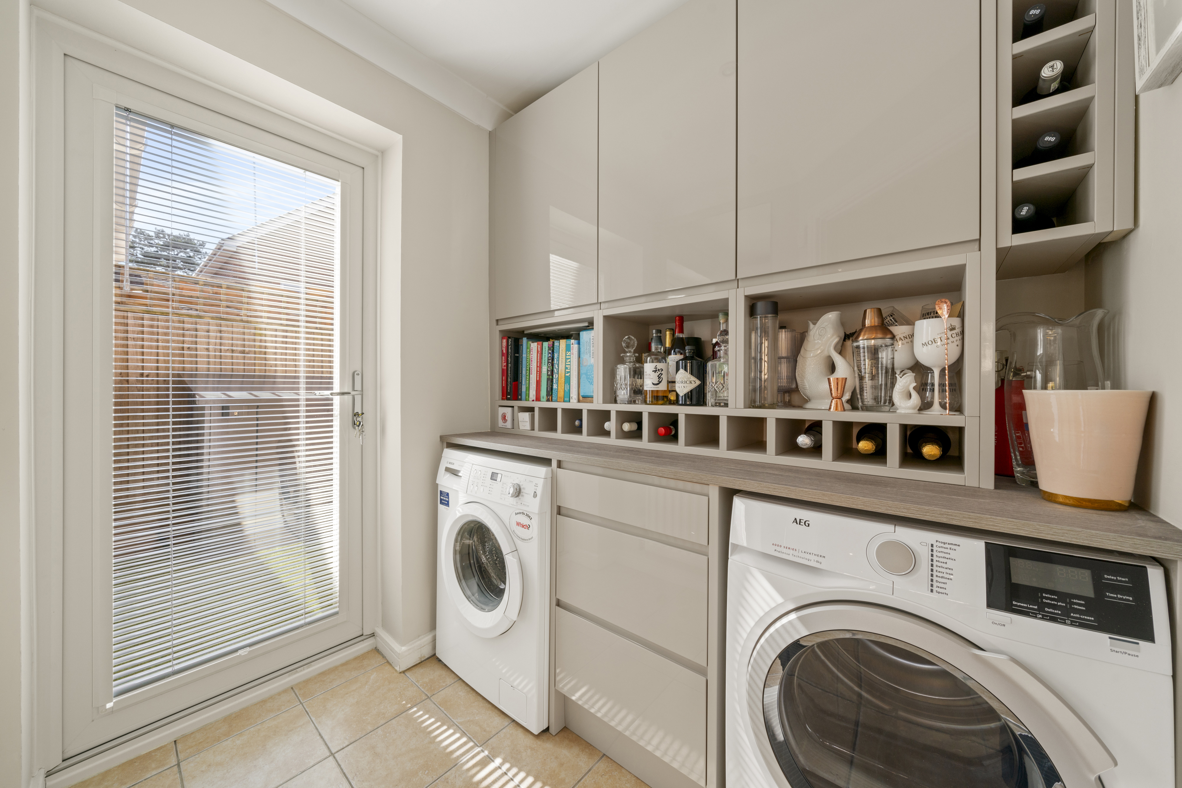 Pendenza, Cobham, KT11 | Street