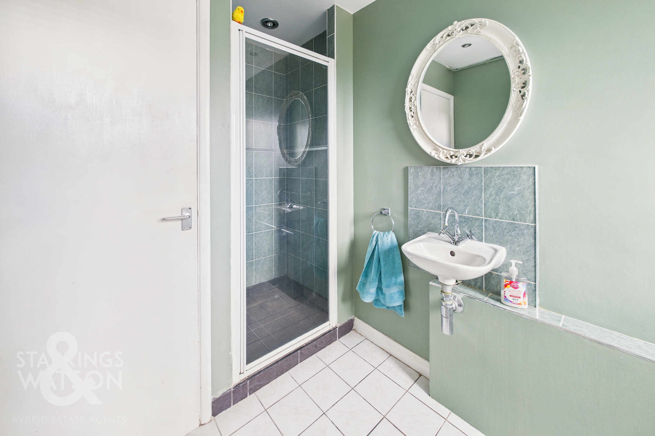 Mill Crescent, Acle, Norwich | Street
