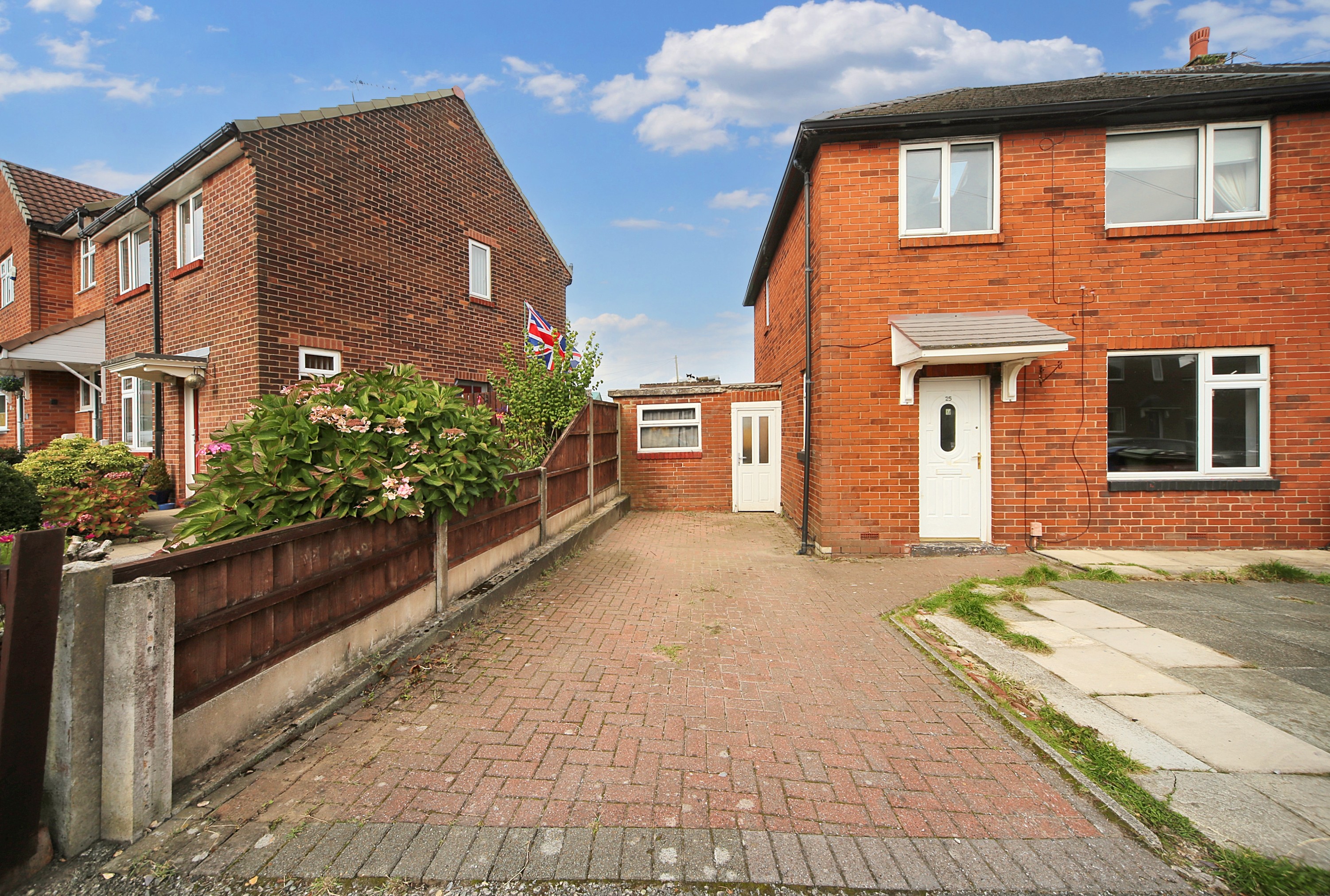 Saddleback Road, Wigan, WN5 | Street