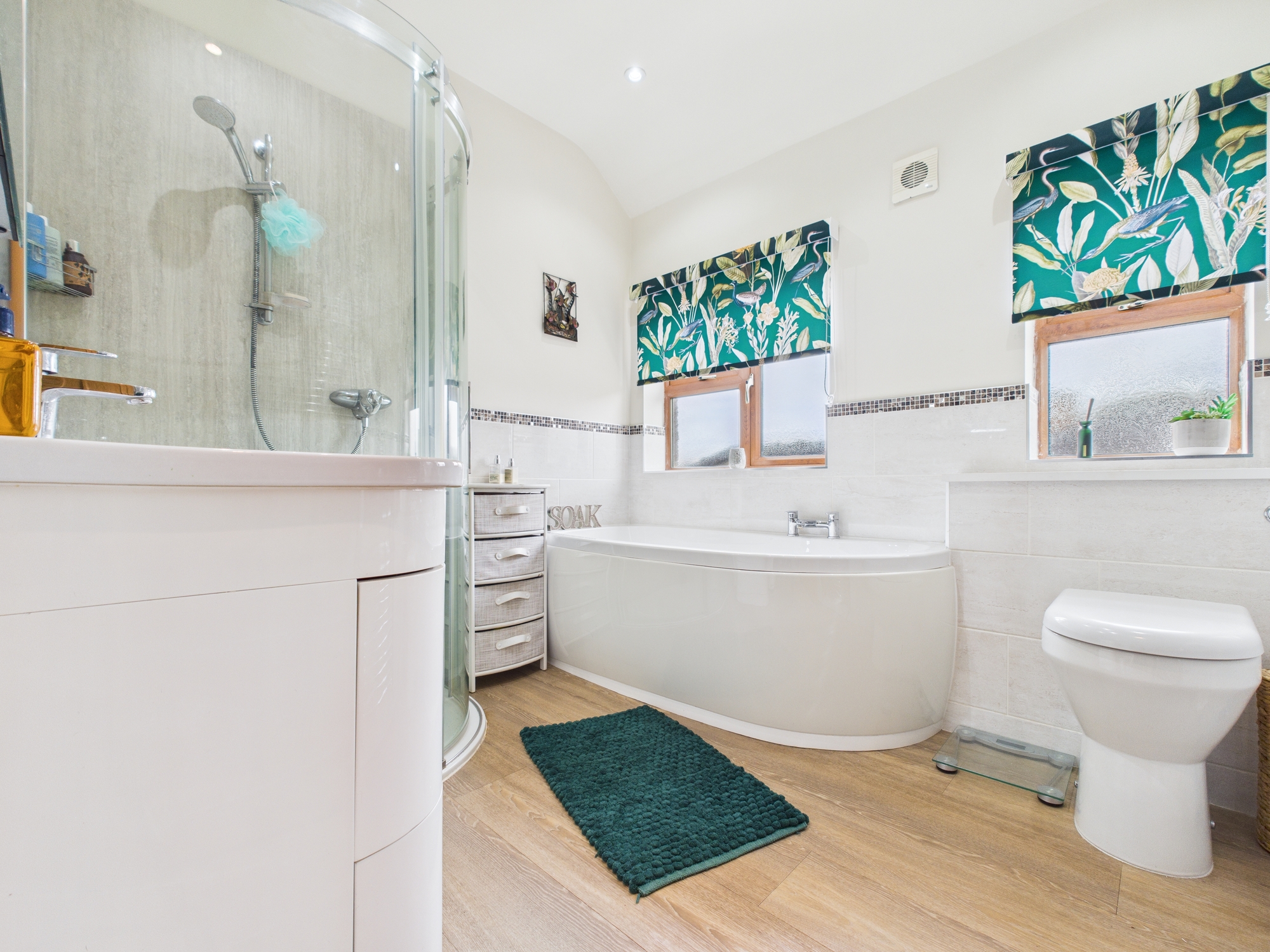 Lache Park Avenue, Chester, CH4 | Street