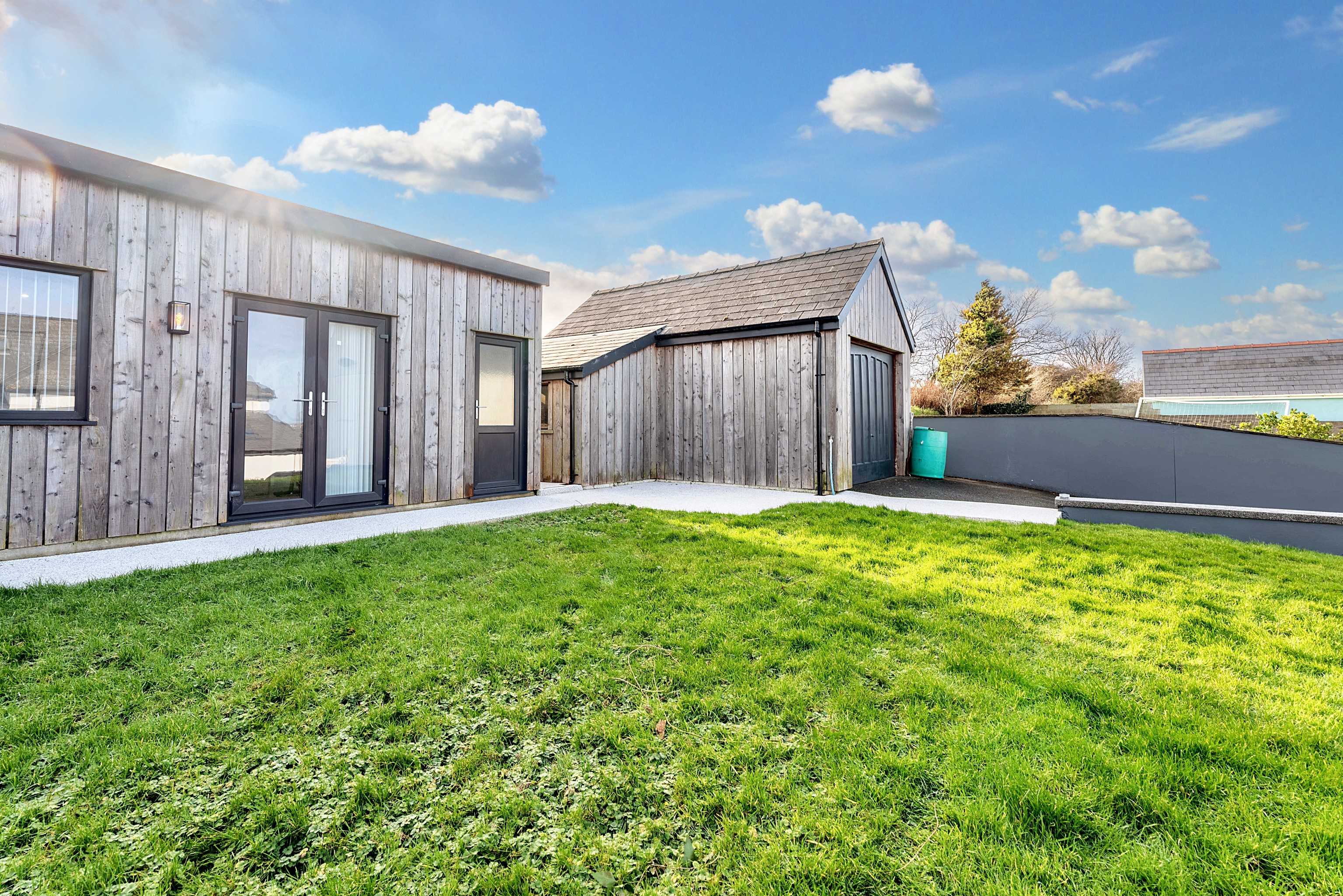 Heol Caradog, Fishguard, SA65 | Street