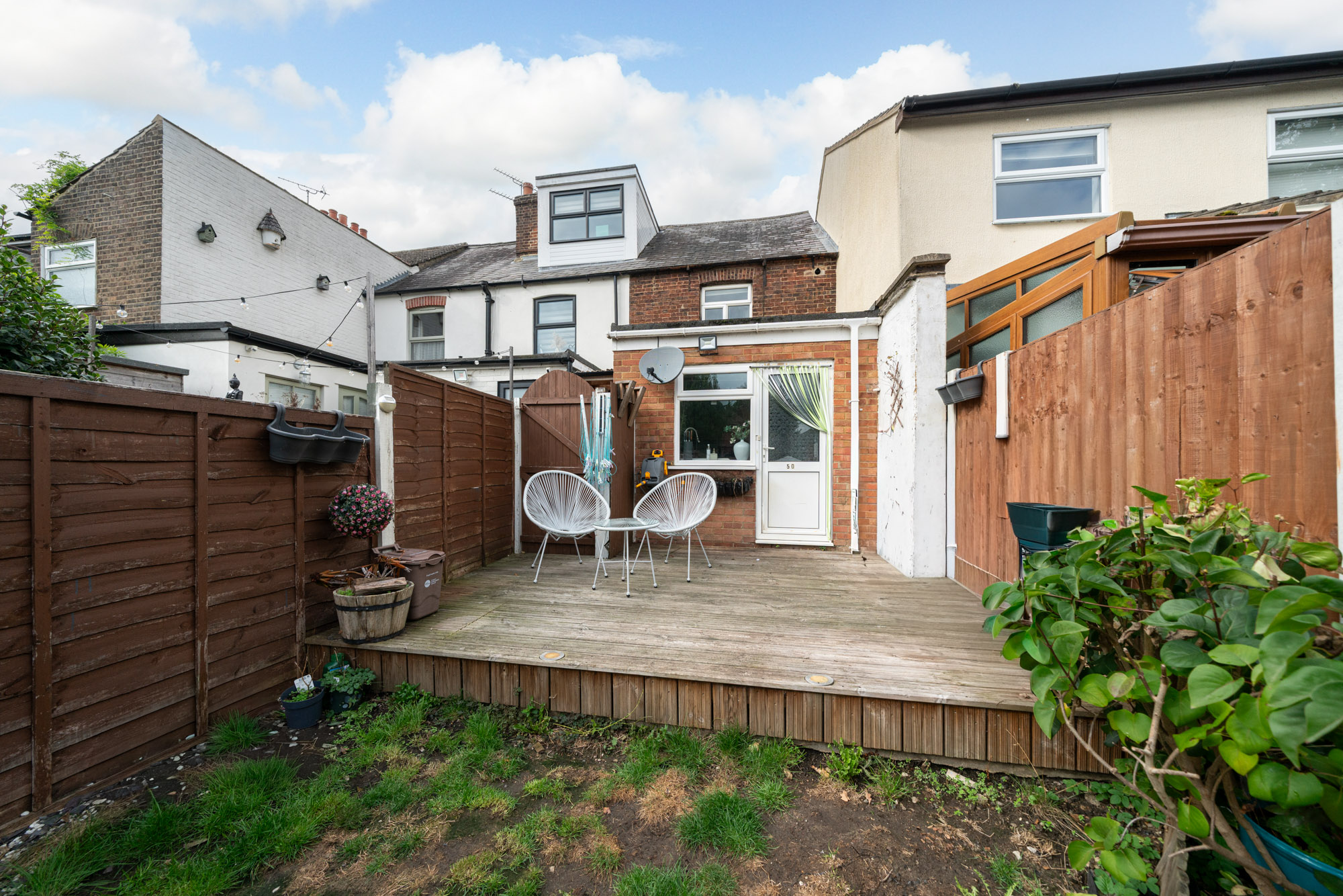 Church Road, Slip End, LU1 | Street