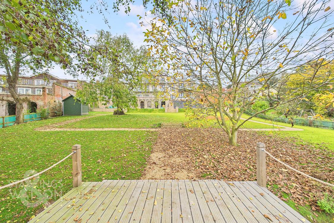 Denmark Street, Diss | Street