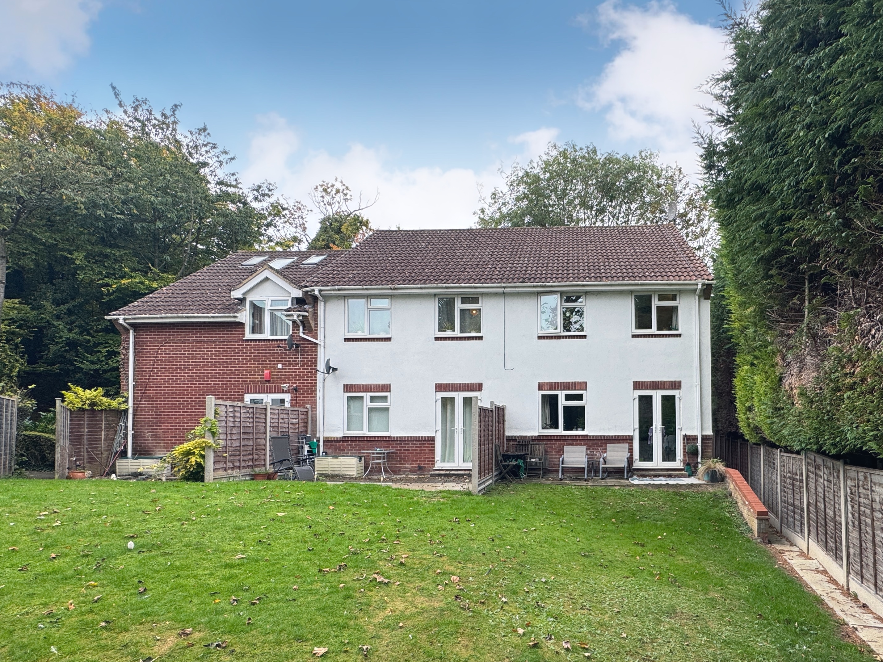 The Dell, Pickford Road, Markyate | Street