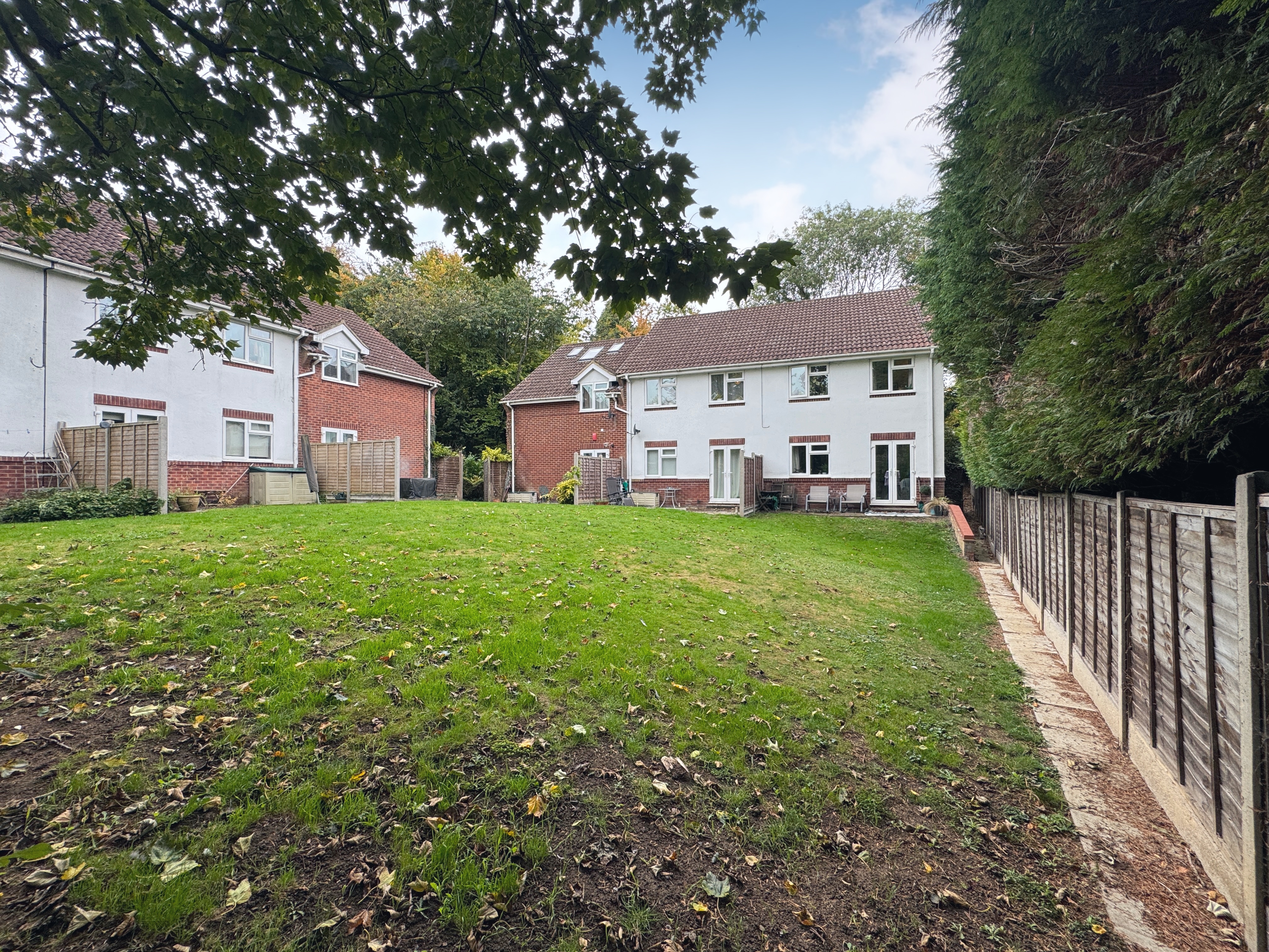 The Dell, Pickford Road, Markyate | Street