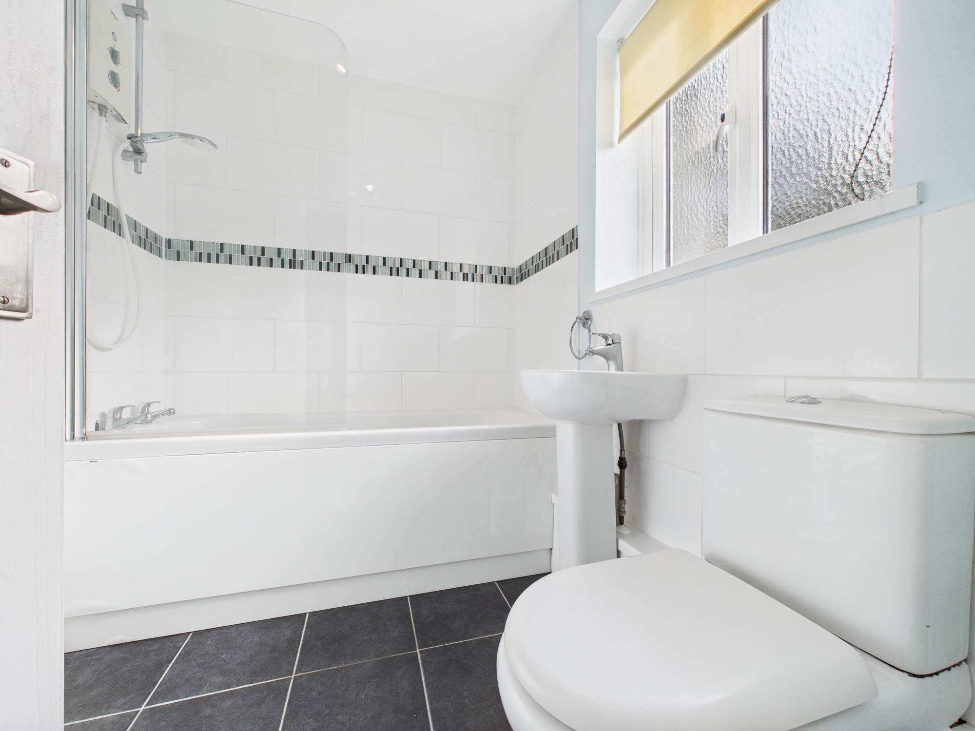 Ryde Drive, Stanford-Le-Hope, SS17 | Street