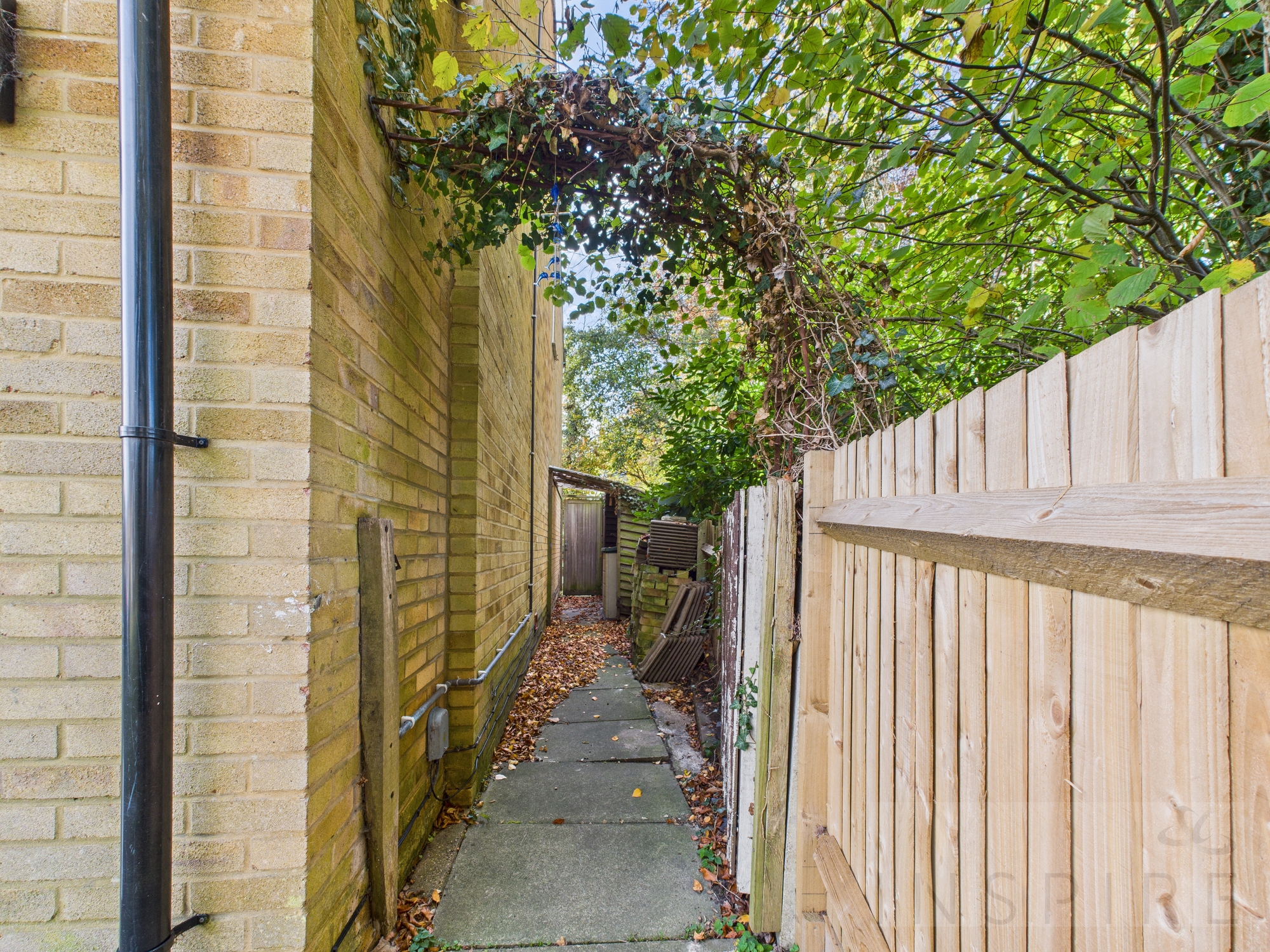 Bashford Way, Worth, RH10 | Street
