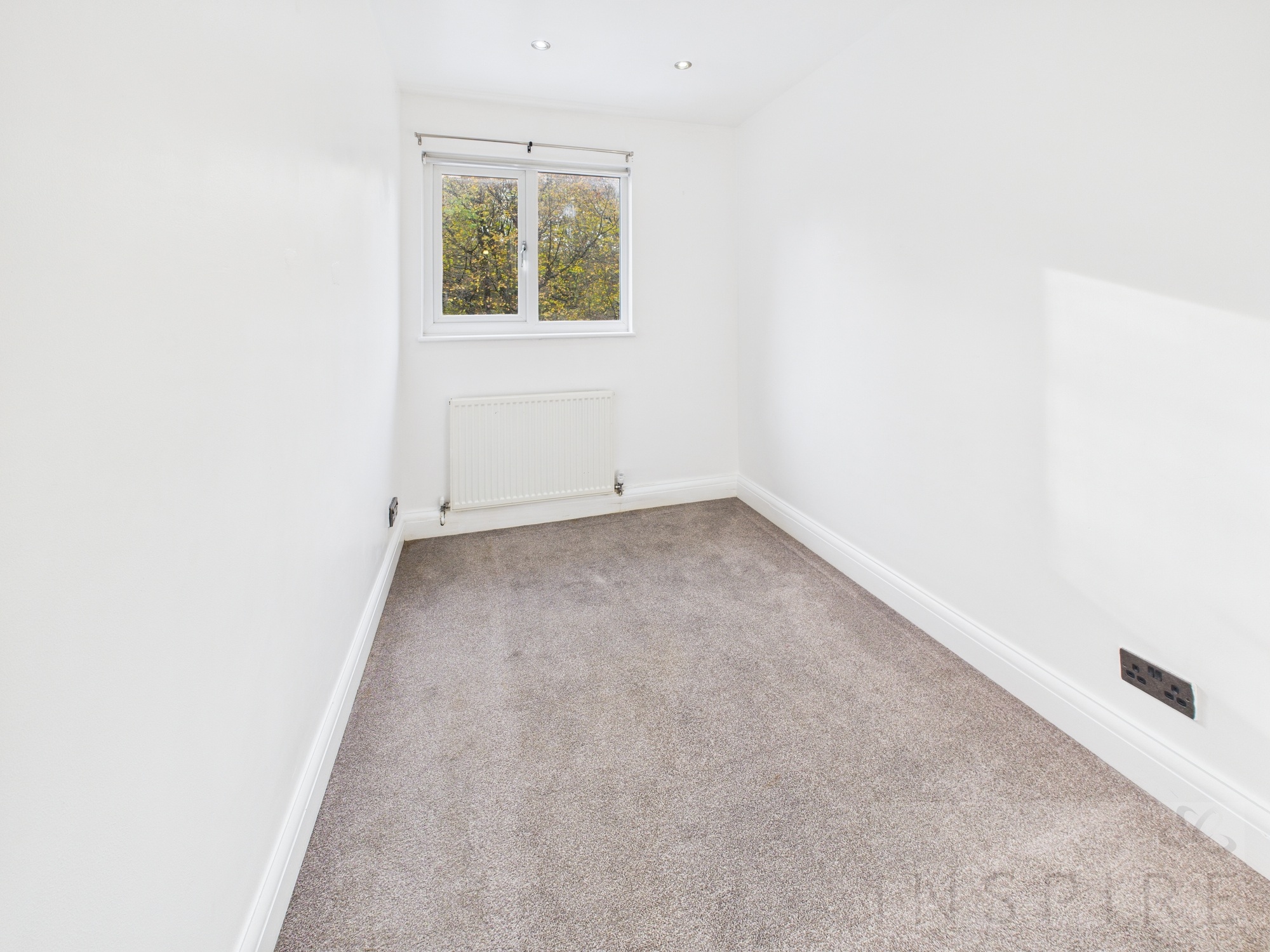 Ambleside Close, Ifield, RH11 | Street