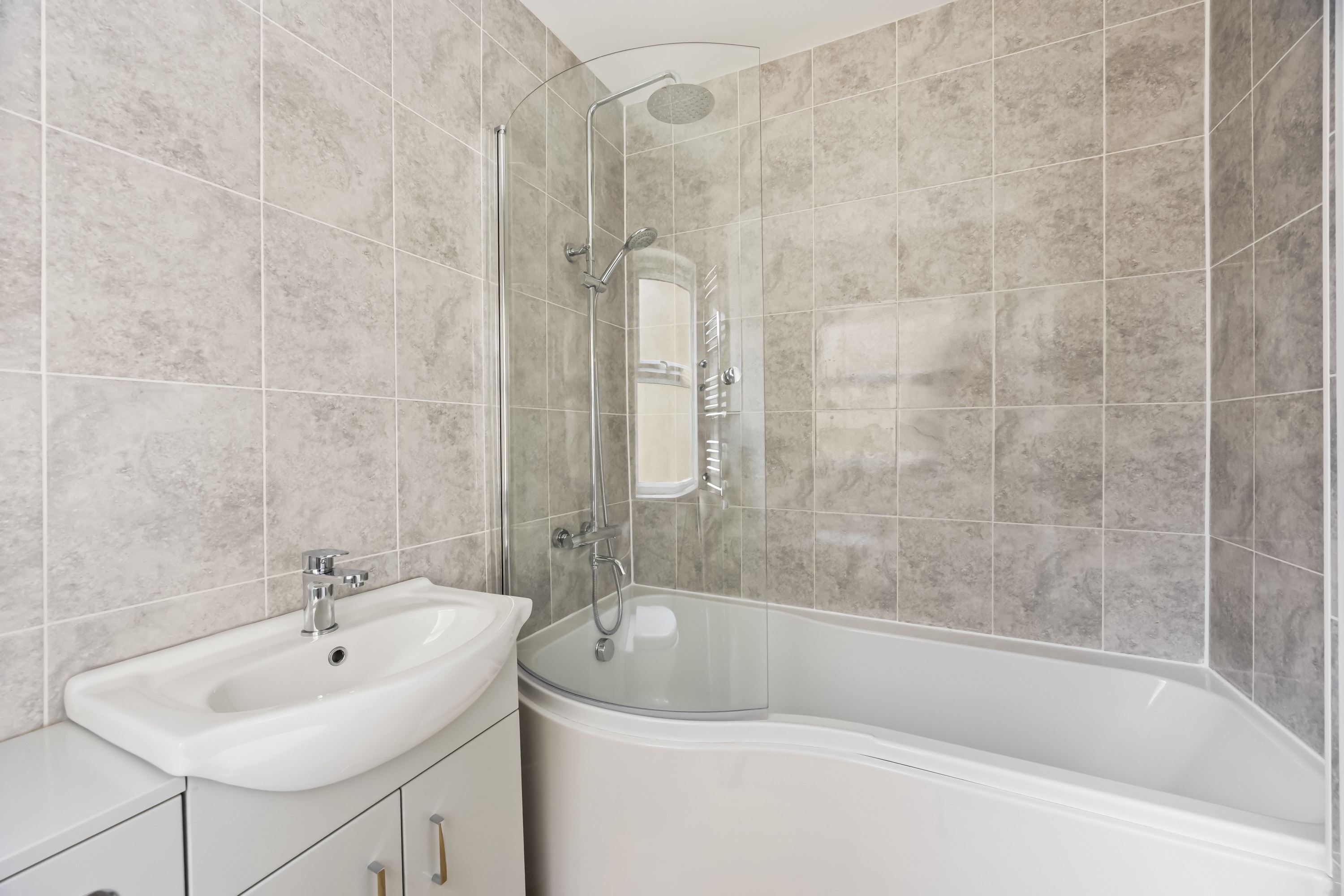 Gloucester Place, Littlehampton, BN17 | Street