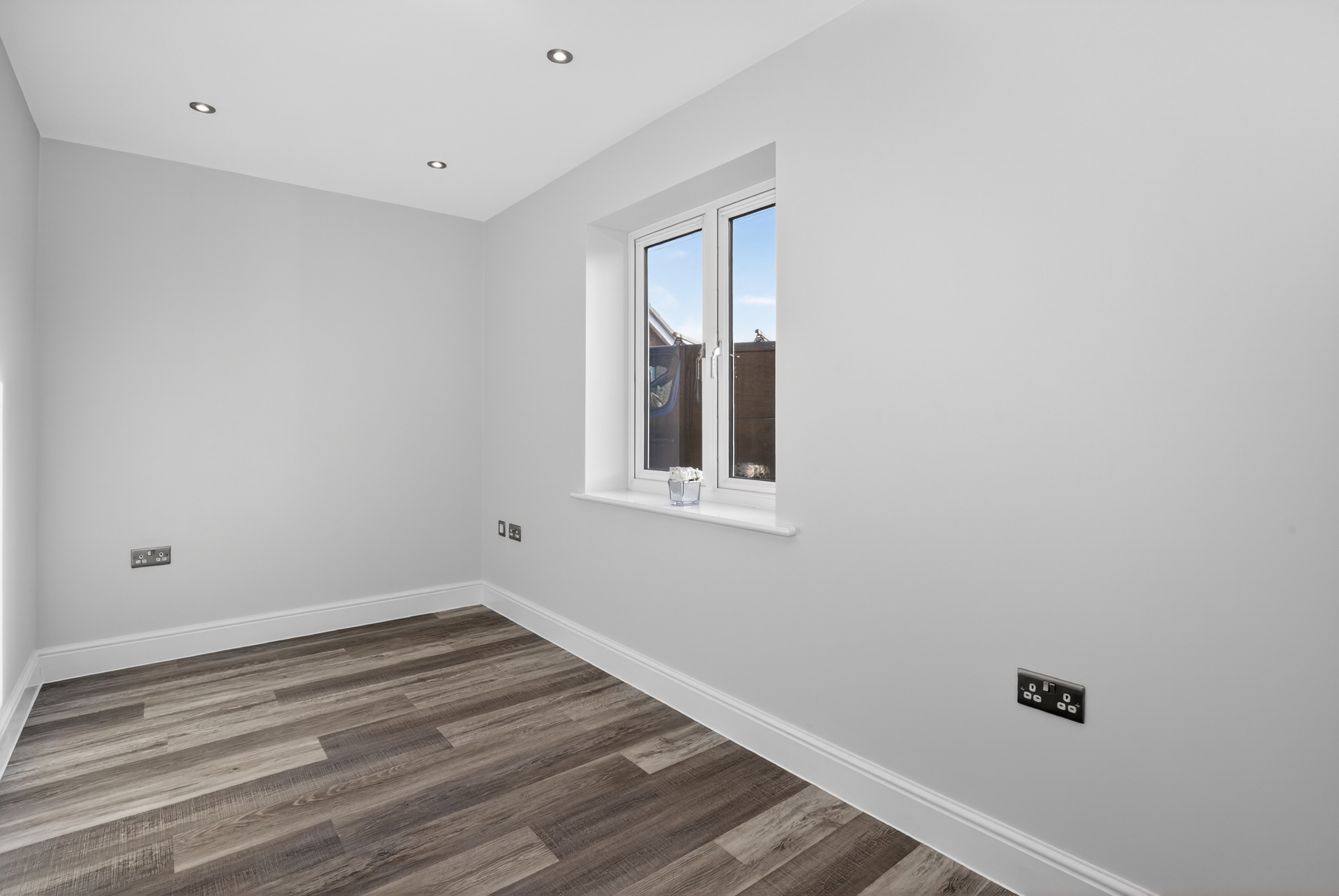Meadow View, Pamber End, RG26 | Street