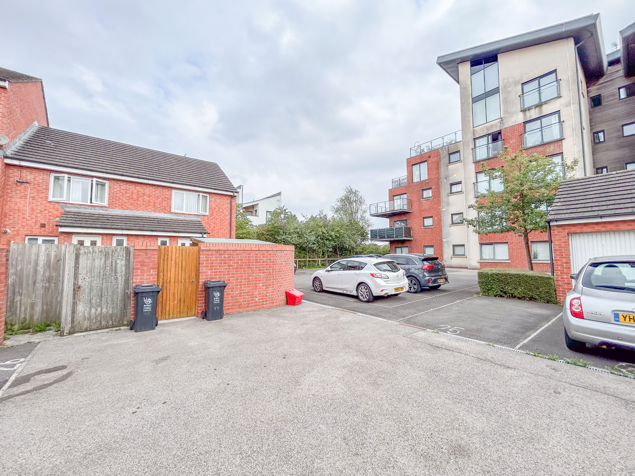 East Dock Road, Newport, NP20 | Street