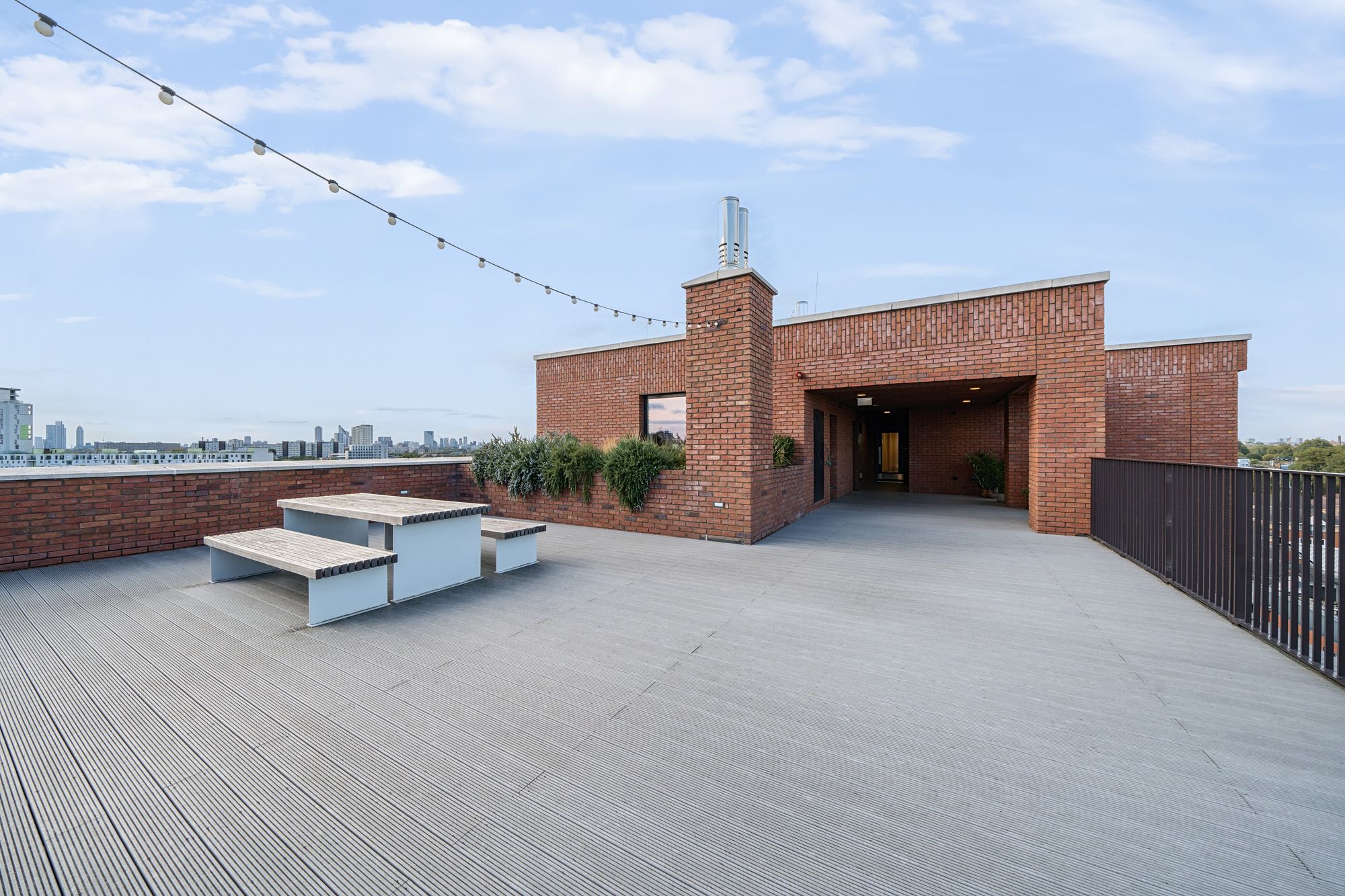 1 Bed, 1 Bath Property For Sale in Apartment 54, 1 Varcoe Road, SE16