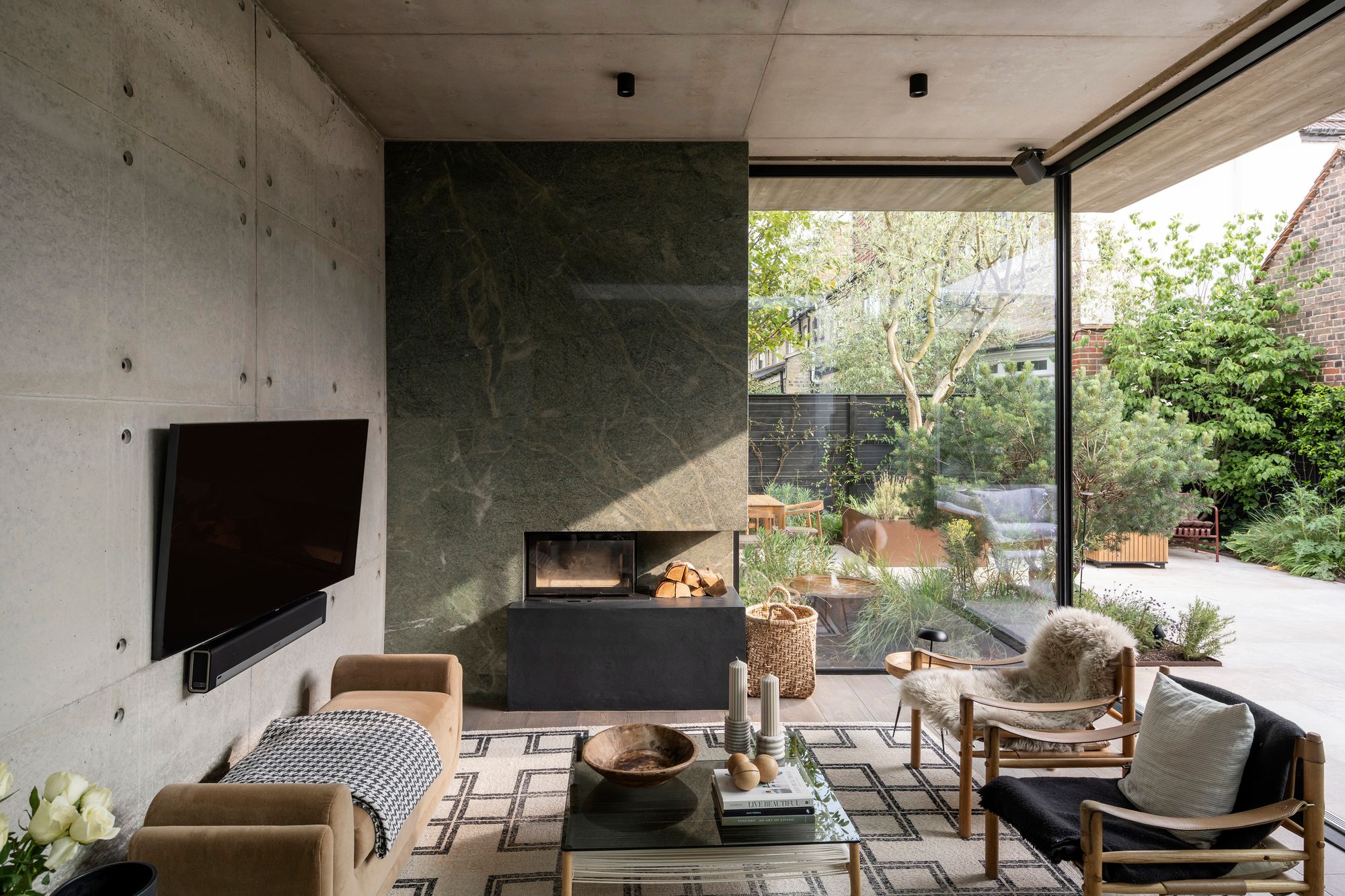 Unique modern and period homes for sale. Letting agents London