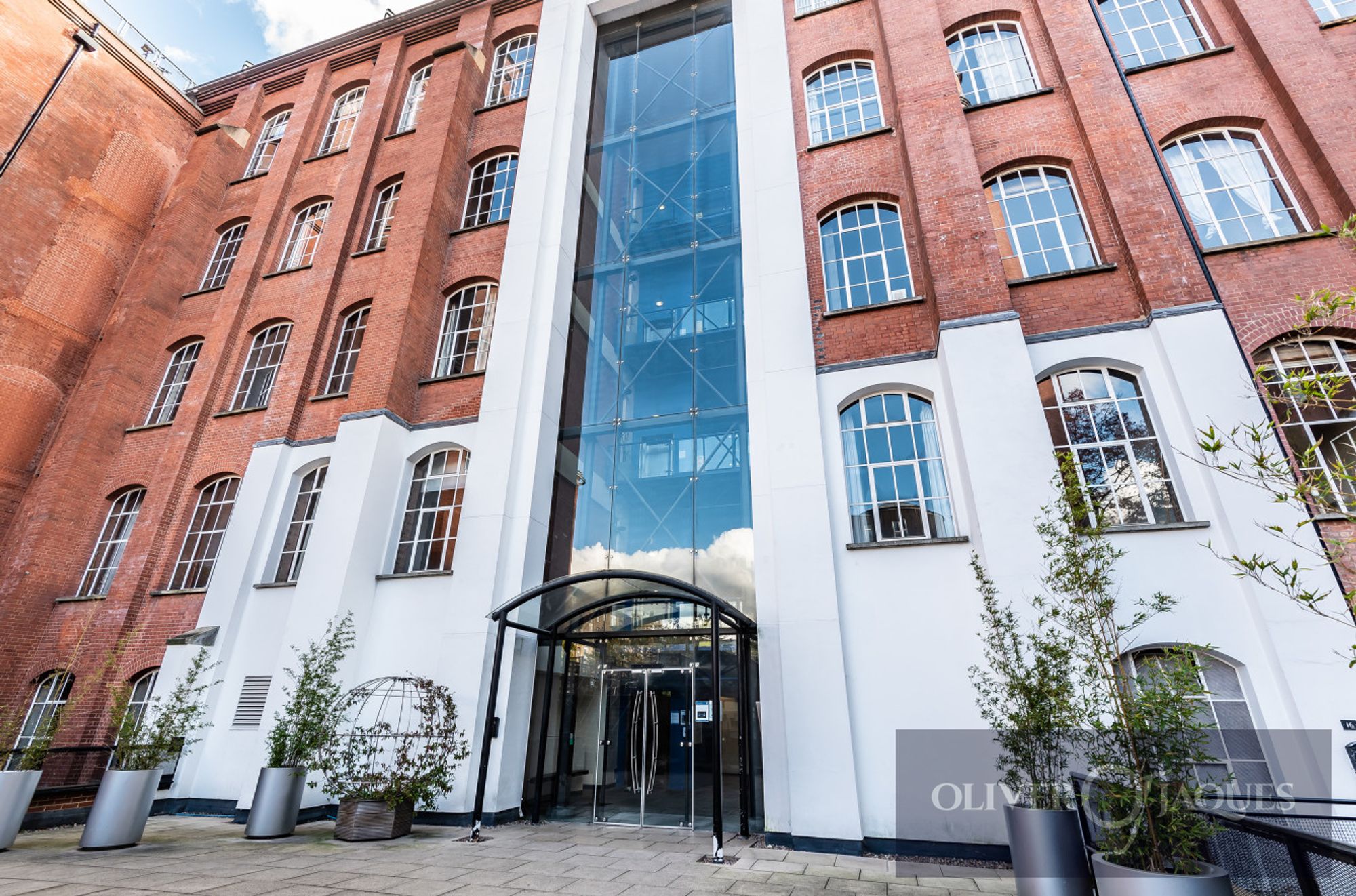 1 Bed, 1 Bath Property For Rent in Flat 110 Manhattan Building, Bow ...