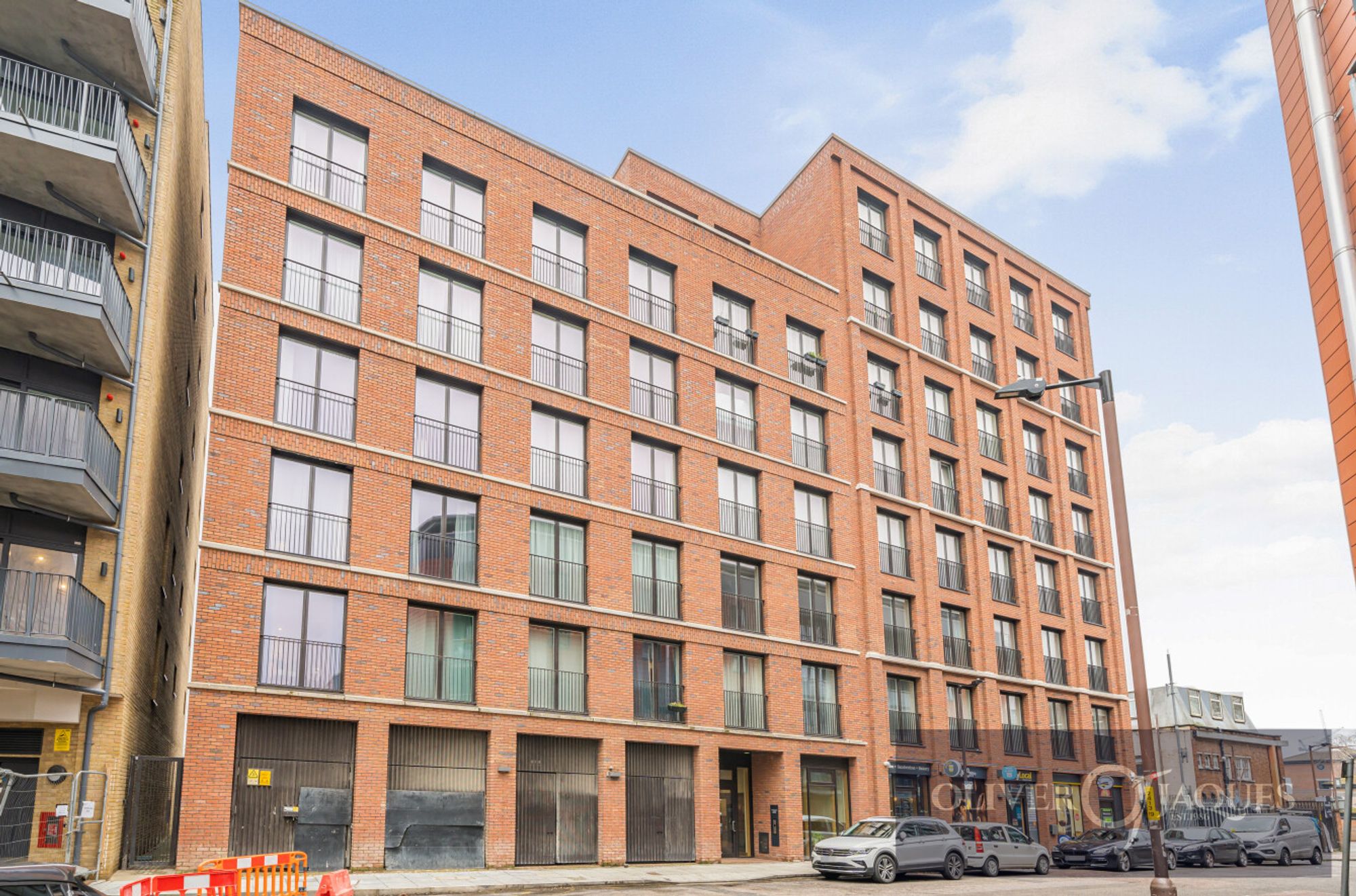 1 Bed, 1 Bath Property For Sale in Apartment 29, 1 Varcoe Road, SE16