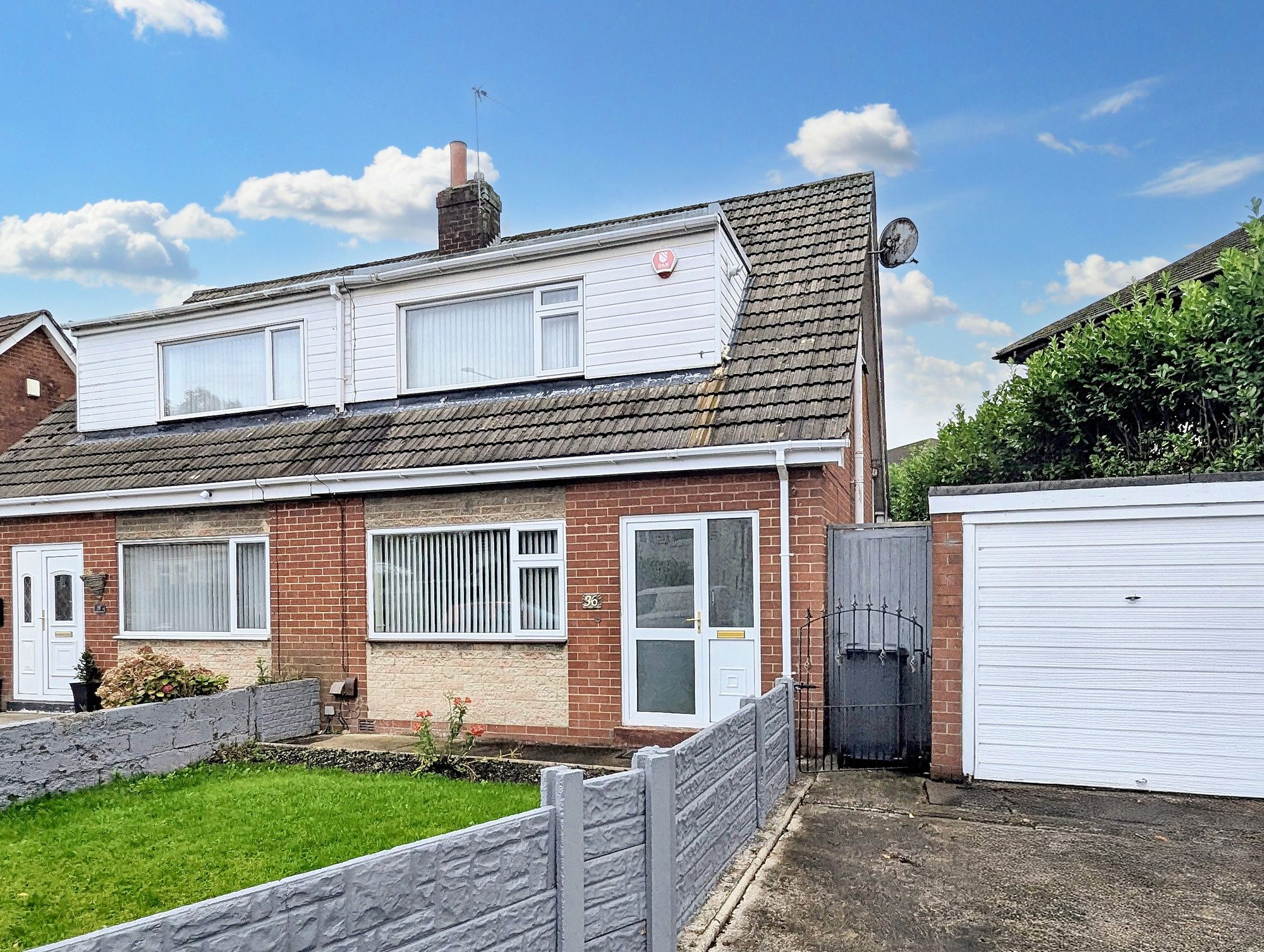 3 Bed, 1 Bath Property For Sale in Longridge Road, Ribbleton, PR2 6RJ