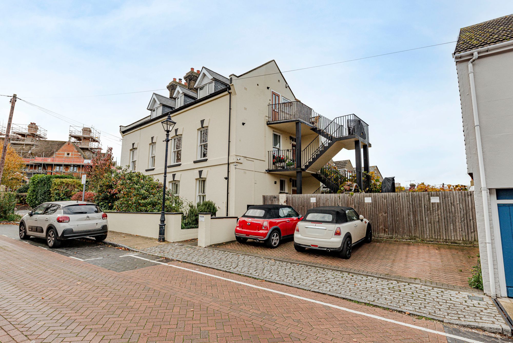 Napleton Road, Napleton House Napleton Road, ME13 – Sold STC – Iliffe ...