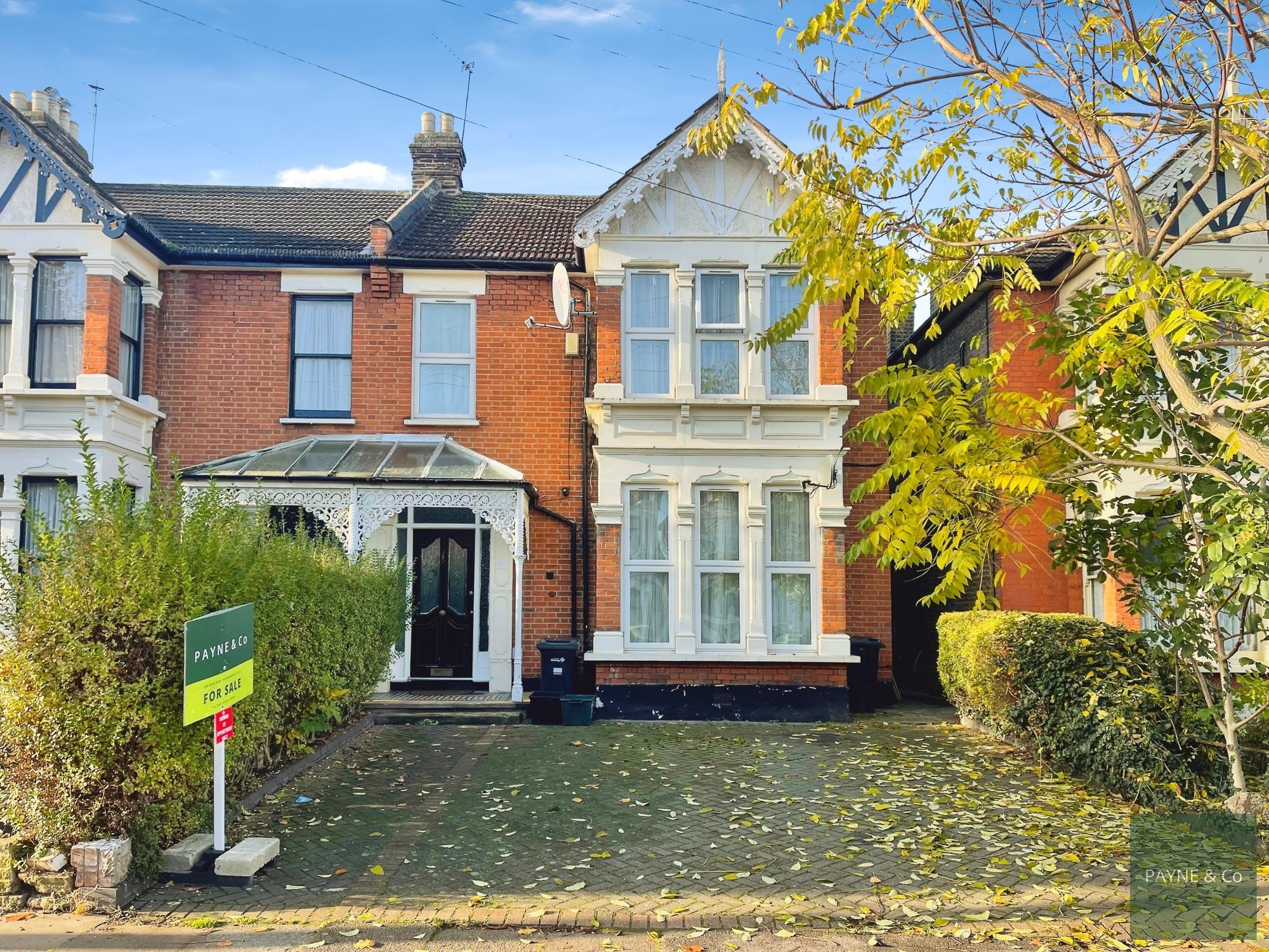 4 Bed, 1 Bath Property For Sale in Melbourne Road, Ilford, IG1 4LF