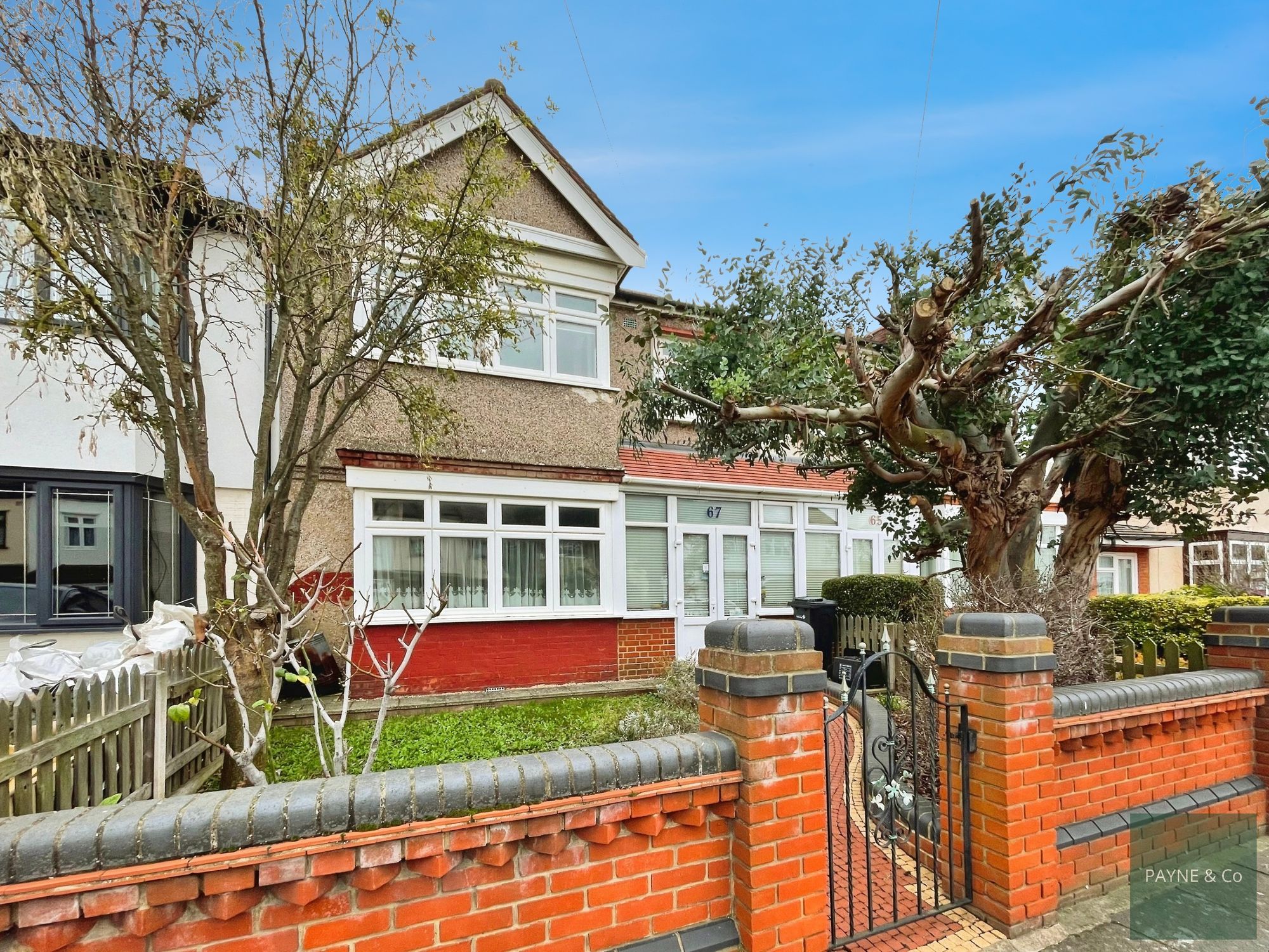3 Bed, 1 Bath Property For Sale in St. Andrews Road, Ilford, IG1 3PE