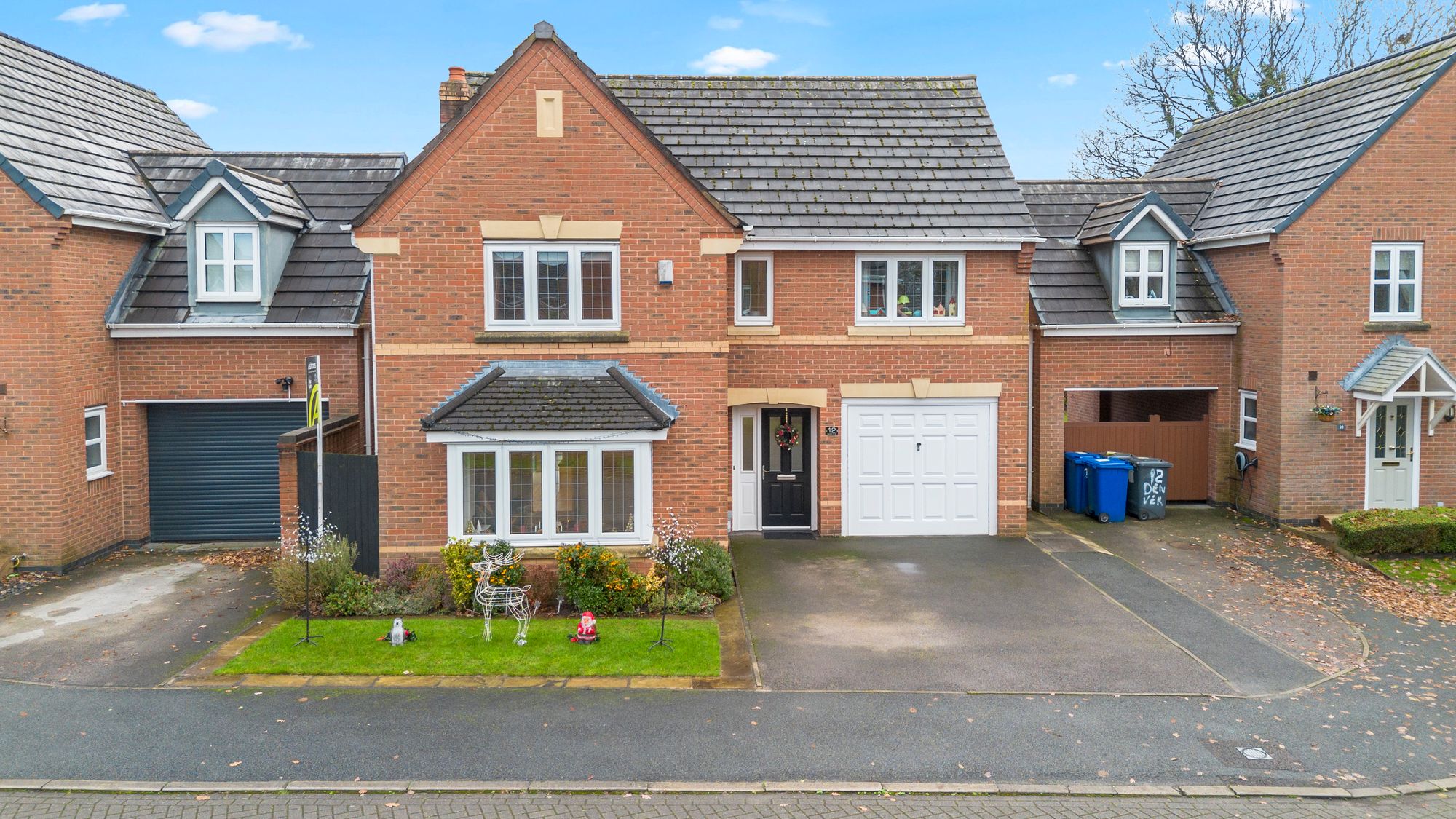 Buy and Sell Property | Ashtons Estate Agency