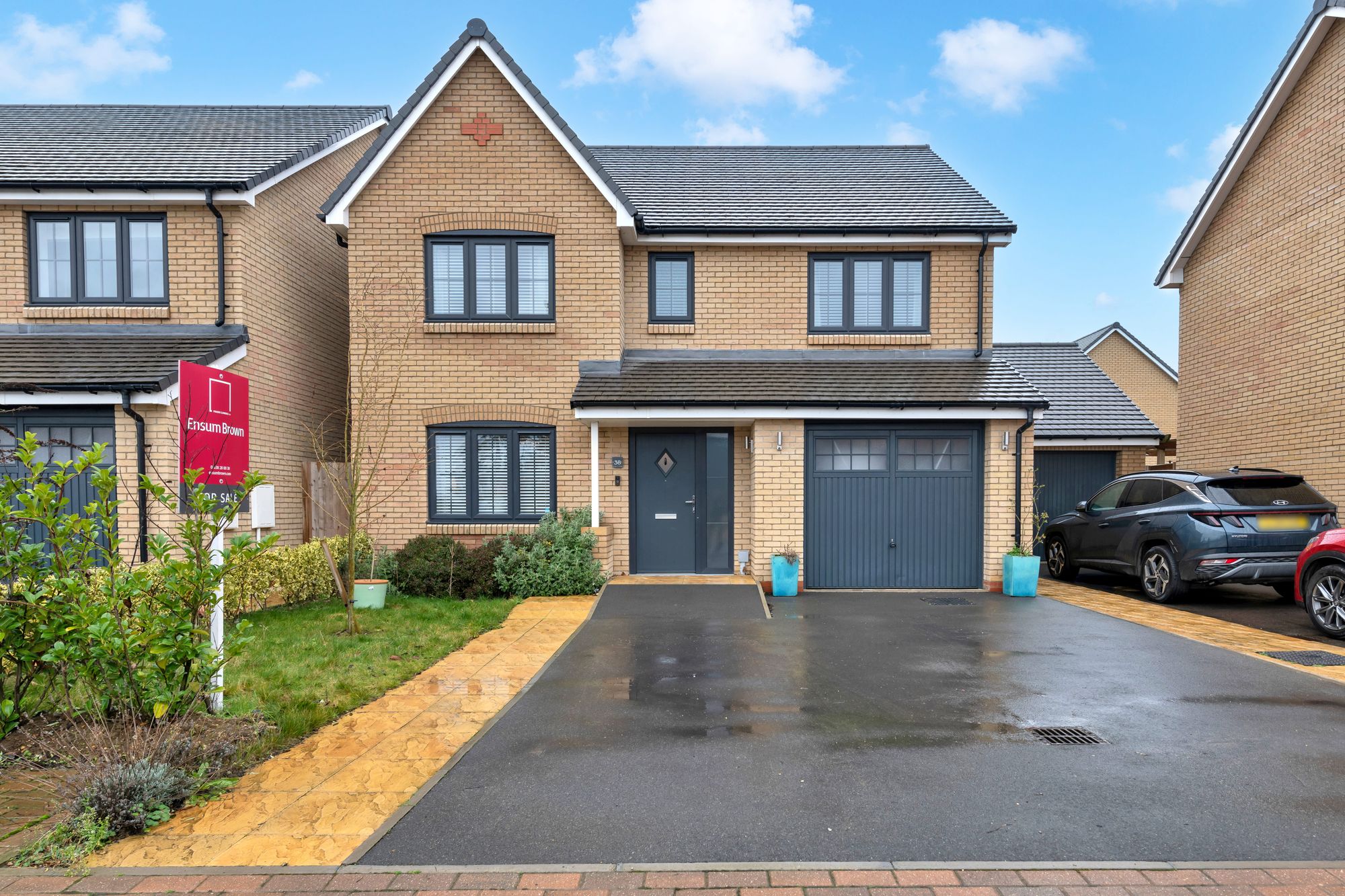 King James Close, Fordham, CB7 - Ensum Brown
