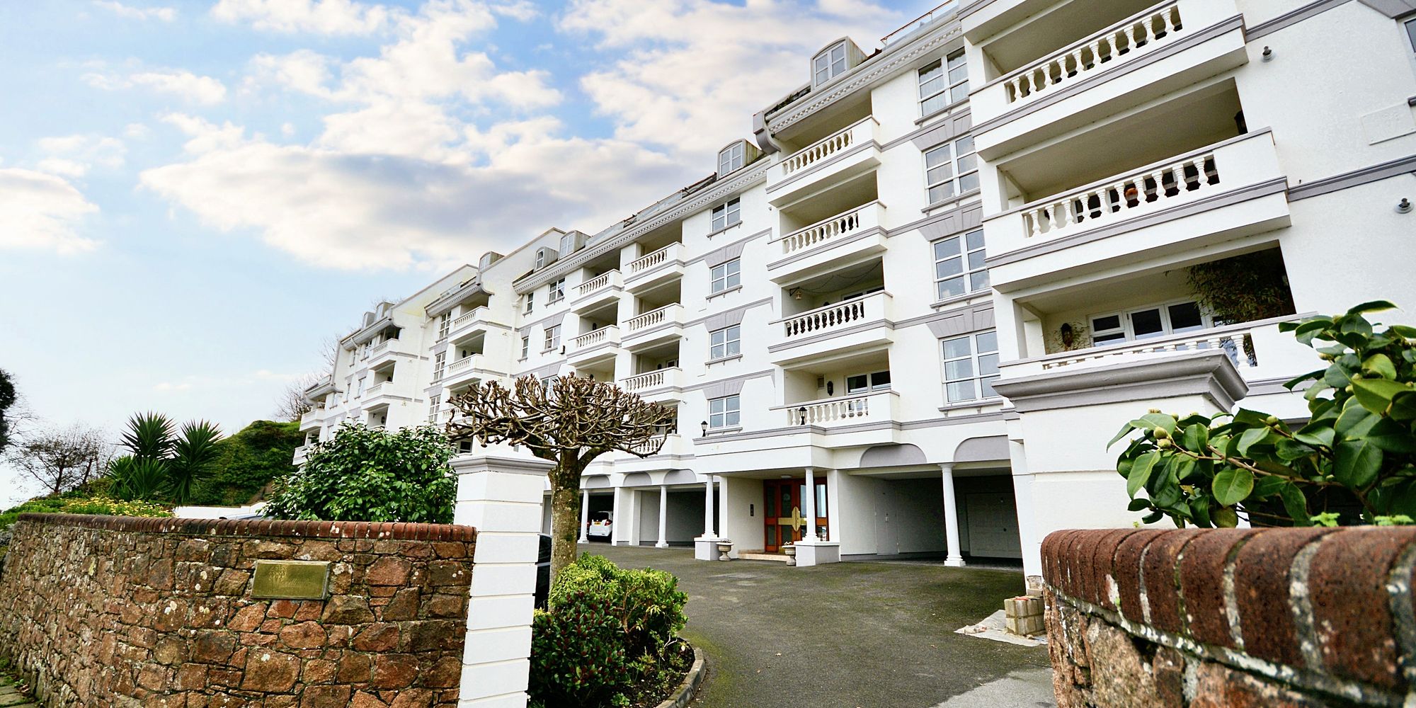 10 Tower View, The Waves | Broadlands