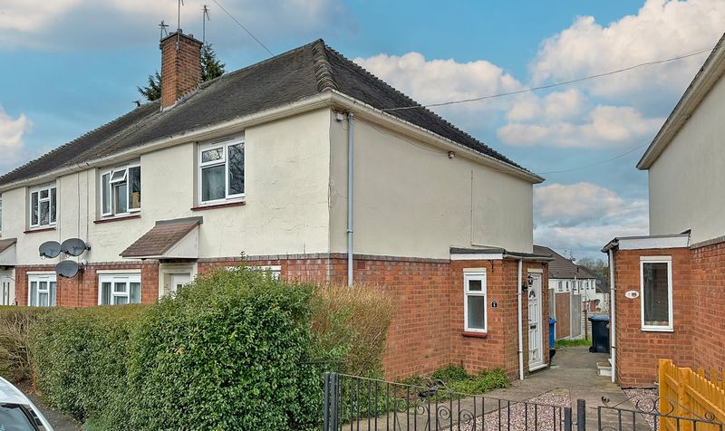 Lamb Crescent, Wombourne, WV5 - Bartlams Estate Agents