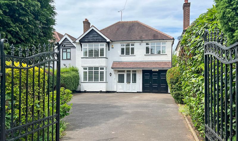 Stourbridge Road, Wombourne, WV5 - Bartlams Estate Agents